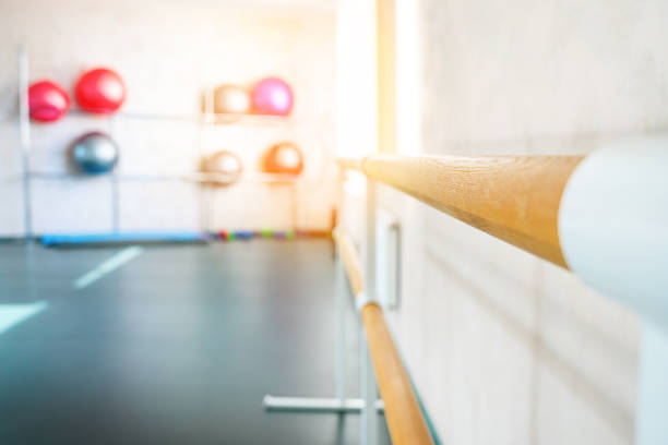 Barre Pictures | Download Free Images on Unsplash
