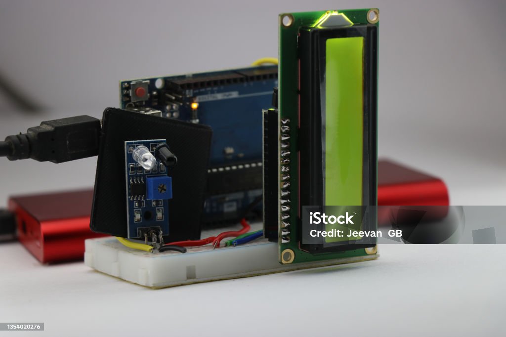 Tachometer Made Using Opensource Hardware And Software Microcontroller Lcd Module And Ir Sensor
