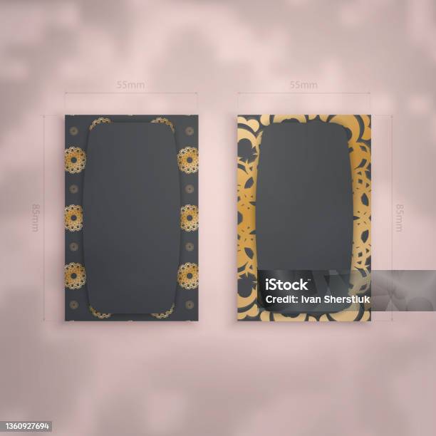 Template Kartu Nama Dalam Warna Hitam Dengan Ornamen Emas Vintage Untuk