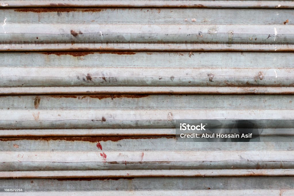 Tampilan Close Up Lembaran Logam Bergelombang Tua Pedesaan Untuk Latar