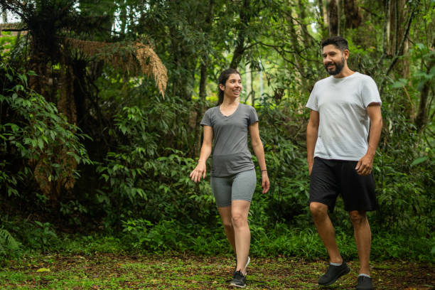 500+ Couple Walking Pictures | Download Free Images on Unsplash