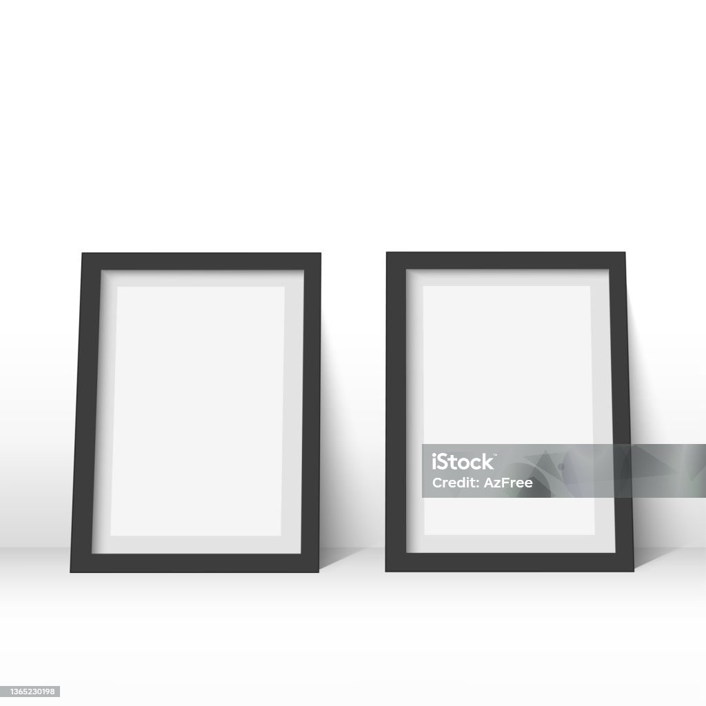 Bingkai Poster Hitam Realistis Di Dinding Mock Up Vektor Ilustrasi Stok