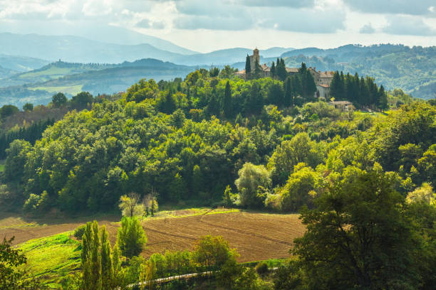Umbria Pictures | Download Free Images on Unsplash