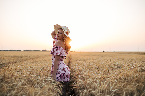 Free Picture Adorable Young Woman In Wheat Field In Summer Season