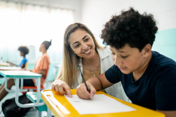 Student Support Pictures | Download Free Images on Unsplash