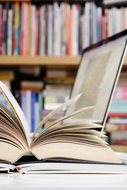 750+ Book Pictures [HQ] | Download Free Images on Unsplash