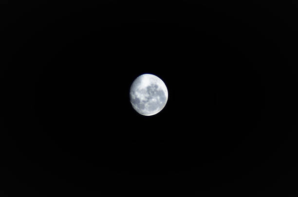 480+ Luna Calante Immagine Foto stock, immagini e fotografie royalty ... 480+ Luna Calante Immagine Foto stock, immagini e fotografie royalty ...