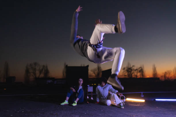 500+ Backflip Pictures [HD] | Download Free Images on Unsplash