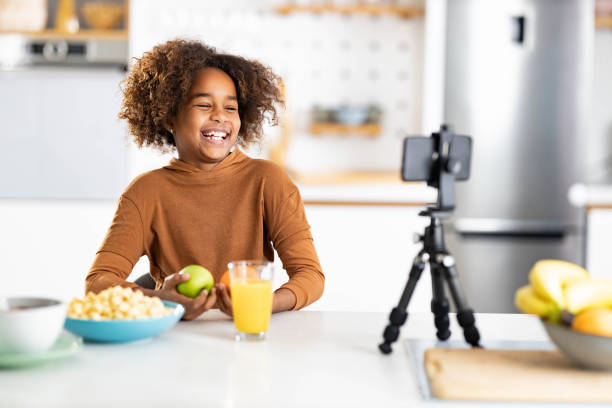 Vlogger Pictures | Download Free Images on Unsplash