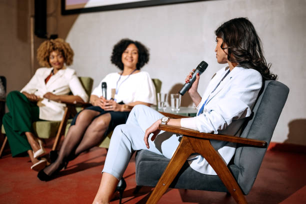 Panel Discussion Pictures | Download Free Images on Unsplash