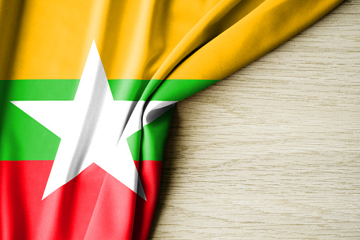 Bendera Myanmar Bendera Pola Kain Myanmar Ilustrasi 3d Dengan Ruang ... Bendera Myanmar Bendera Pola Kain Myanmar Ilustrasi 3d Dengan Ruang ...