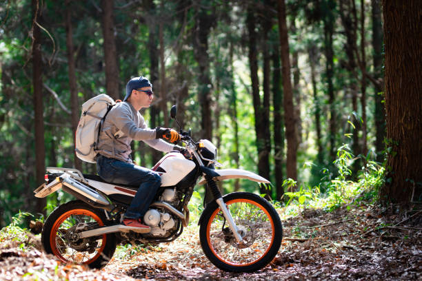 Riding Motorcycle Pictures | Download Free Images on Unsplash