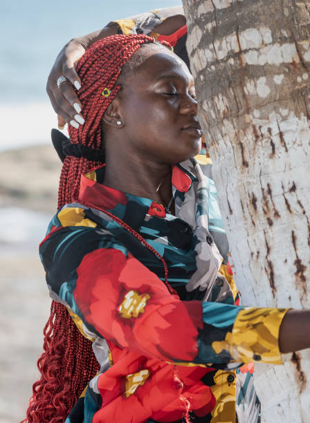 Woman Tree Pictures | Download Free Images on Unsplash