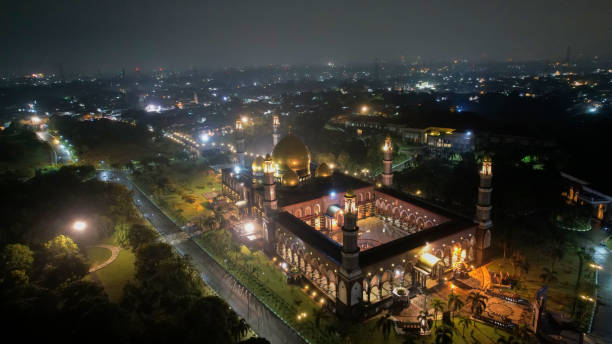 Depok Pictures | Download Free Images on Unsplash