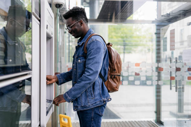 30k+ Kiosk Pictures | Download Free Images on Unsplash