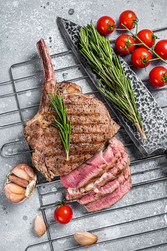 Bbq Panggang Irisan Mata Rusuk Tomahawk Steak Daging Sapi Di Atas