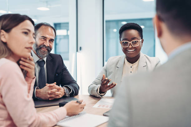 Business Talk Pictures | Download Free Images on Unsplash