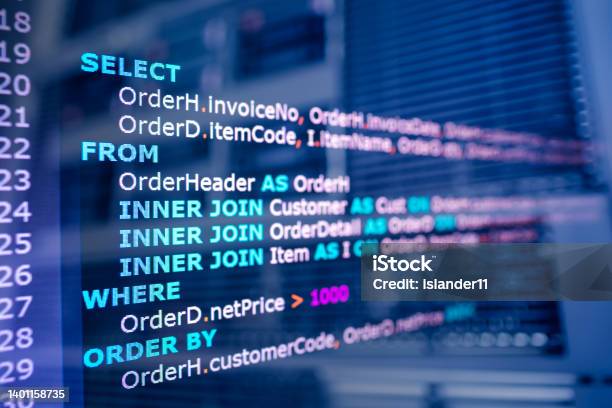 Kode Sql Pada Monitor Komputer Dan Latar Belakang Ruang Server Contoh ... Kode Sql Pada Monitor Komputer Dan Latar Belakang Ruang Server Contoh ...