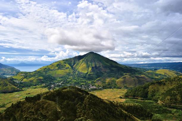 2 200+ Lac Toba Photos Photos, taleaux et images libre de droits - iStock 2 200+ Lac Toba Photos Photos, taleaux et images libre de droits - iStock