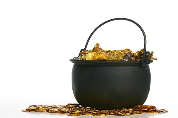 Pot Of Gold Pictures | Download Free Images on Unsplash
