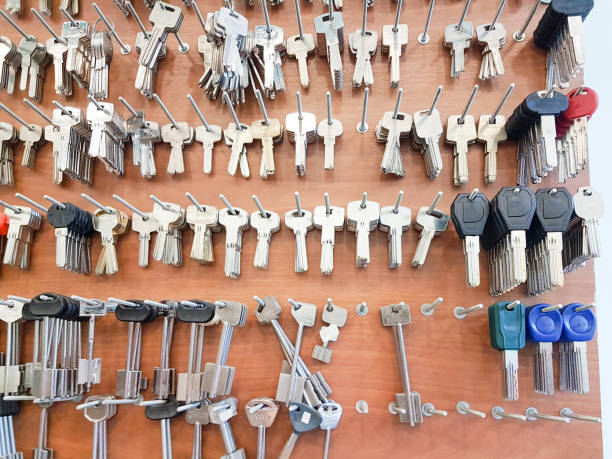 Free Stock Photo of A Bunch of Keys Laying on a Table | Download Free ...