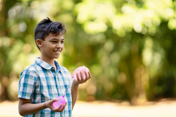 1000+ Boy With Nature Pictures | Download Free Images on Unsplash