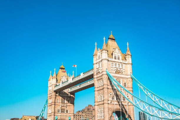 Spire Pictures | Download Free Images on Unsplash