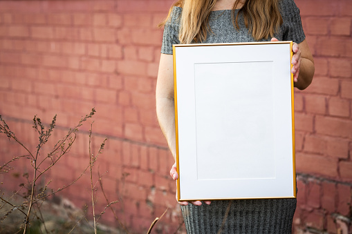 Poster Mock Up Template Minimal Dengan Mock Up Bingkai Foto Kosong