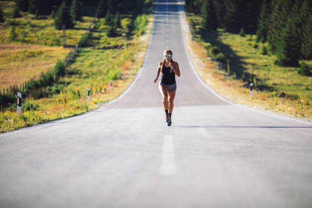 Road Running Pictures | Download Free Images on Unsplash