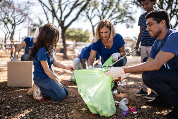100+ Community Service Pictures | Download Free Images on Unsplash