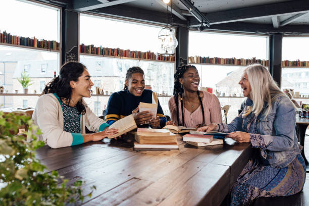 30k+ Book Club Pictures | Download Free Images on Unsplash