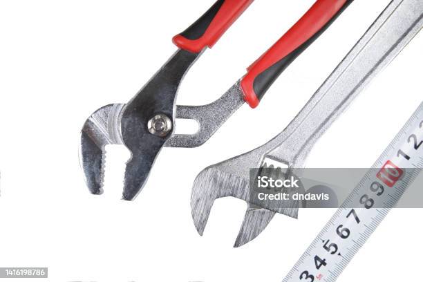 Alat Yang Digunakan Untuk Mengencangkan Mur Dan Baut Terisolasi Latar ... Alat Yang Digunakan Untuk Mengencangkan Mur Dan Baut Terisolasi Latar ...