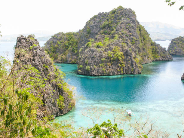 Coron Pictures | Download Free Images on Unsplash