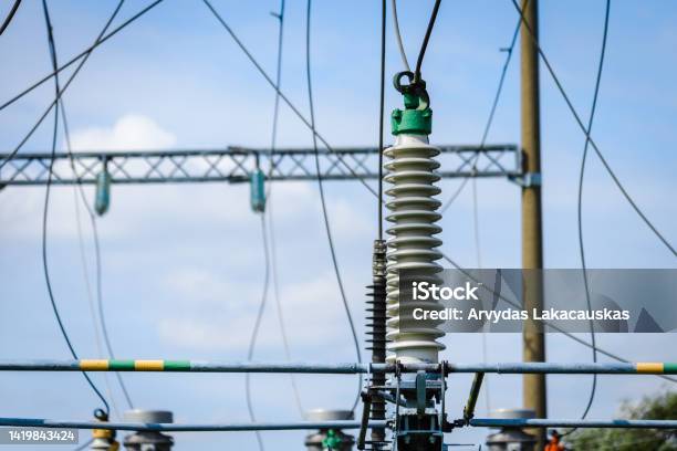 Transformator Listrik Tegangan Tinggi Gardu Induk Redistribusi Arus