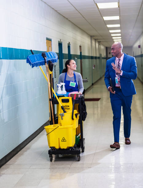 Janitor Pictures | Download Free Images on Unsplash