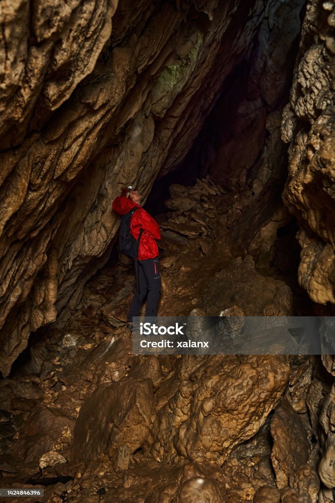 Woman Explorer In A Cave Stock Photo - Download Image Now - Headlamp ... Woman Explorer In A Cave Stock Photo - Download Image Now - Headlamp ...