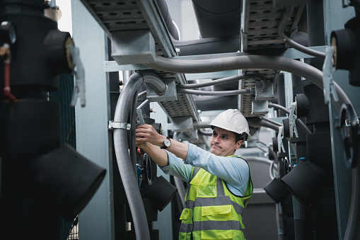 Engineers Are Inspecting A Large Building Or Industrial Facilitys ... Engineers Are Inspecting A Large Building Or Industrial Facilitys ...