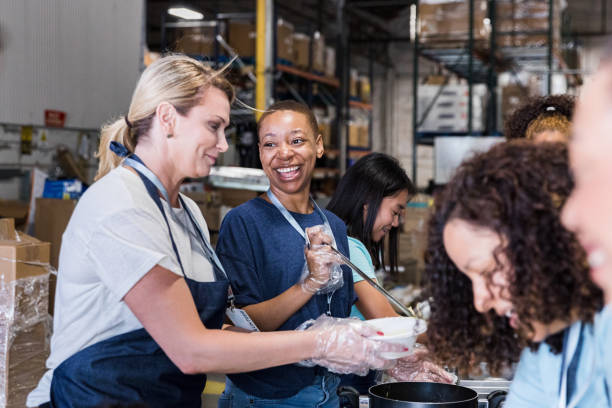 Soup Kitchen Pictures | Download Free Images on Unsplash