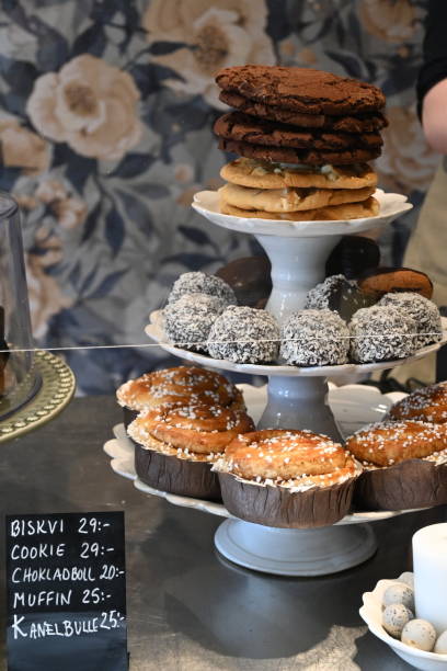 Fika Pictures | Download Free Images on Unsplash
