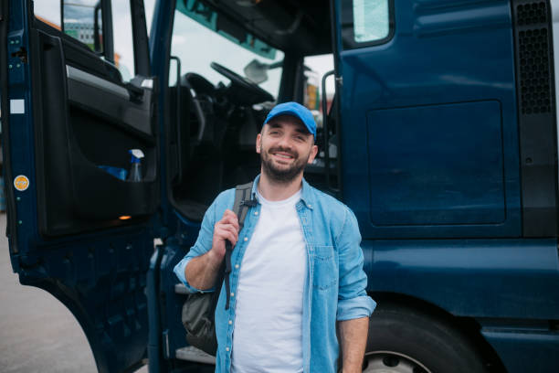 1000+ Truck Driver Pictures | Download Free Images on Unsplash