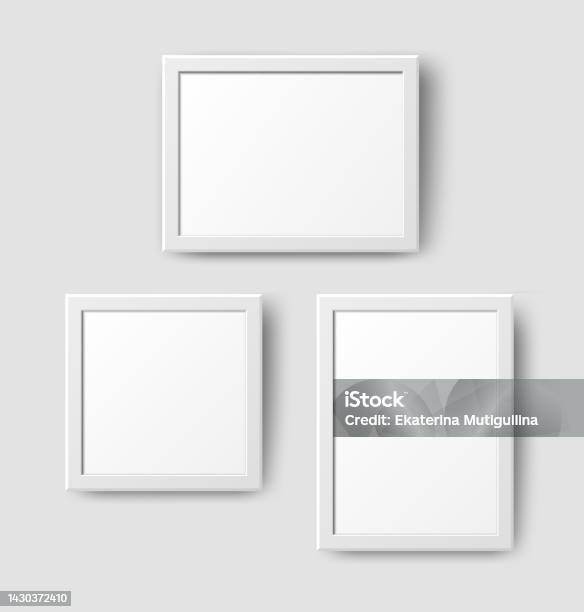 Set Realistico Di Cornici Per Foto A Parete Vuota Modello Di Mockup ... Set Realistico Di Cornici Per Foto A Parete Vuota Modello Di Mockup ...