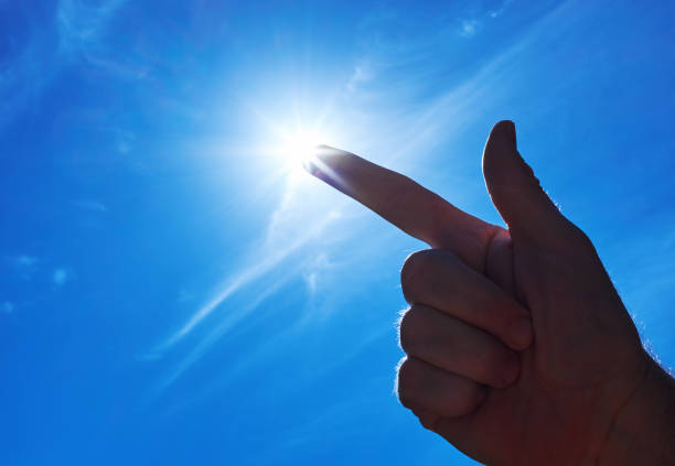 Sun In Hand Pictures | Download Free Images on Unsplash