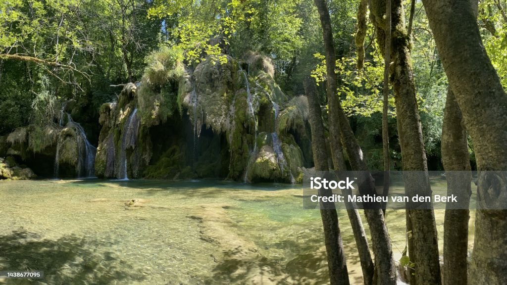 Photo Libre De Droit De Pénurie Deau À Waterfall Les Tufs Avec Différents Bassins Dans Le Jura