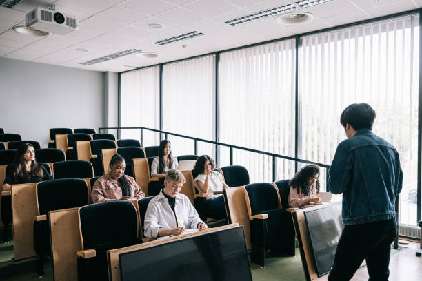 College Classroom Pictures | Download Free Images on Unsplash
