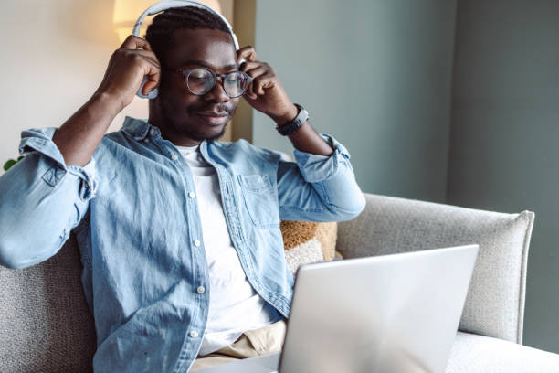 Black Man Laptop Pictures | Download Free Images on Unsplash