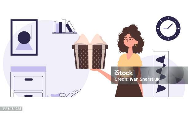 Konsep Hadiah Untuk Natal Atau Tahun Baru Seorang Wanita Muda Memegang ... Konsep Hadiah Untuk Natal Atau Tahun Baru Seorang Wanita Muda Memegang ...