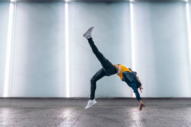 Breakdancer Pictures | Download Free Images on Unsplash