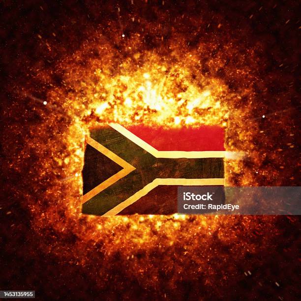 Bendera Afrika Selatan Yang Terbakar Dalam Kain Robek Dan