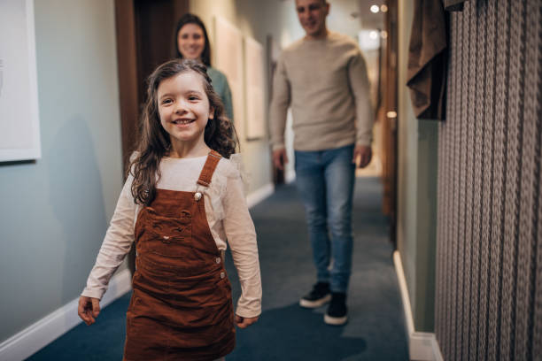 Hotel Hallway Pictures | Download Free Images on Unsplash