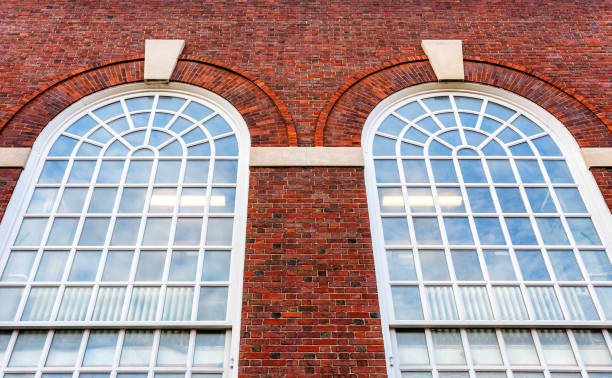 Circle Window Pictures | Download Free Images on Unsplash